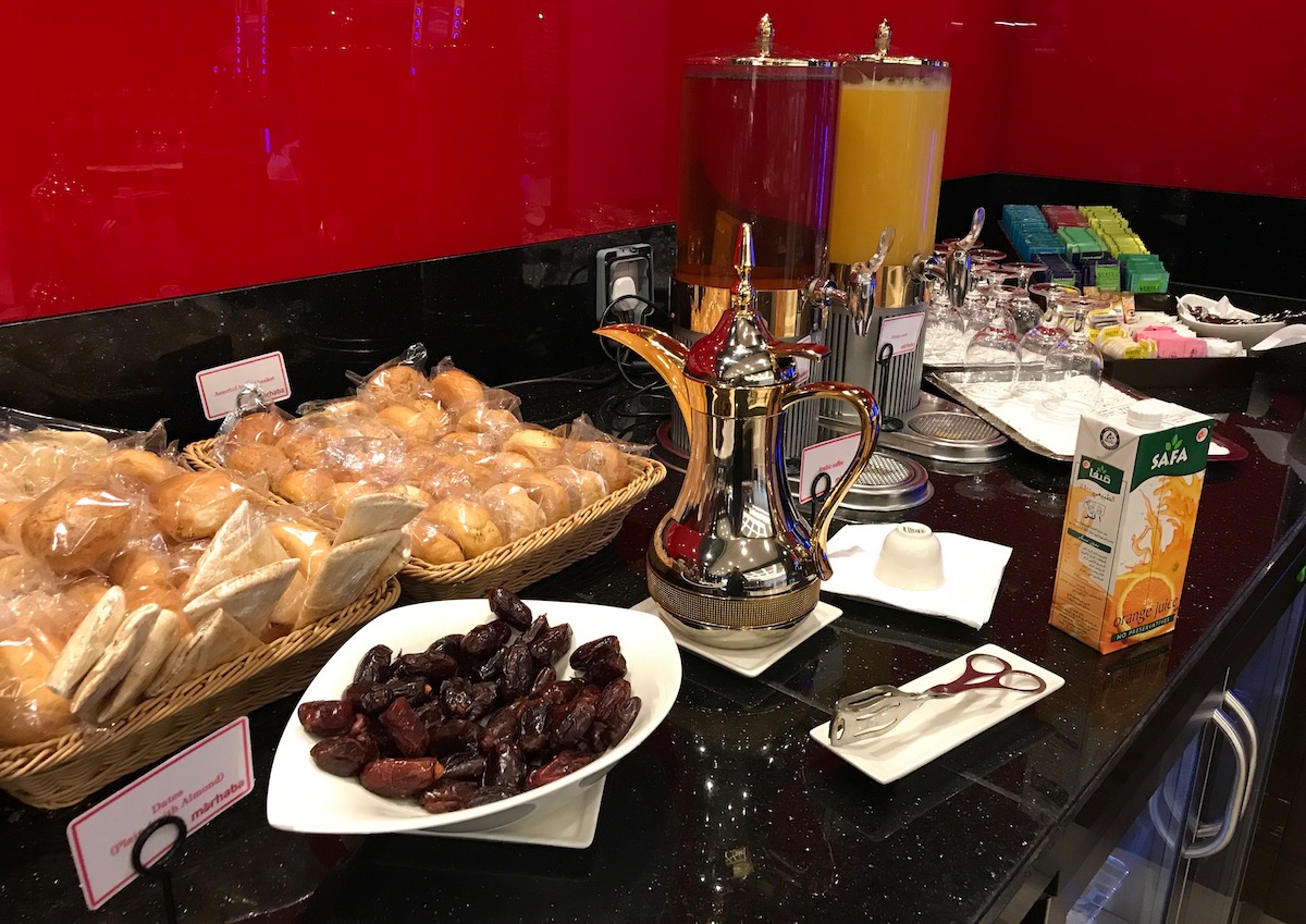 Review: Marhaba Lounge Dubai Airport | One Mile at a Time