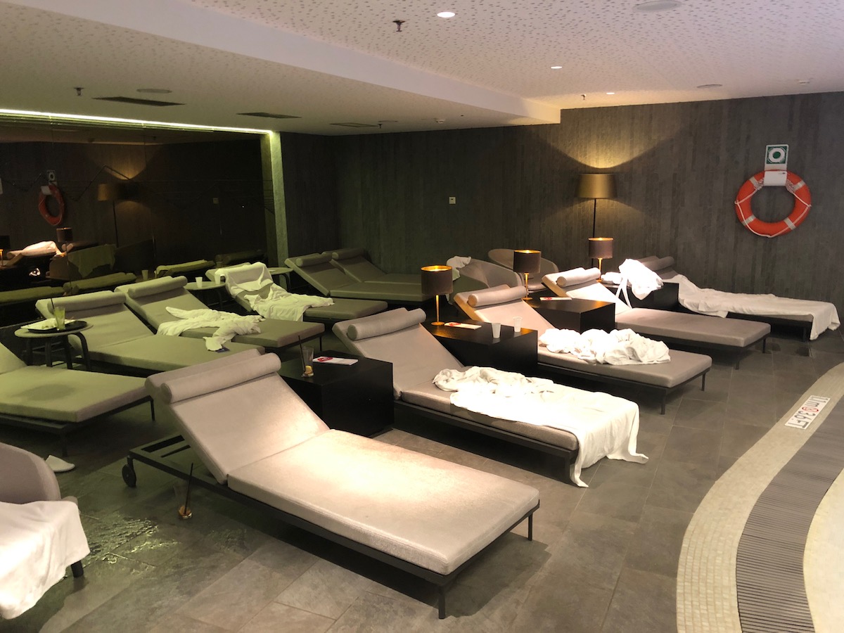 Review: W Verbier | One Mile at a Time