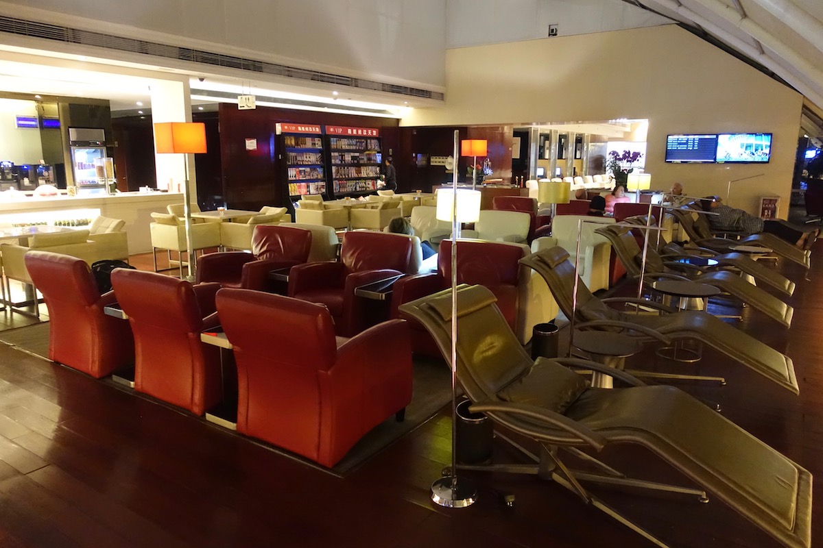 China Southern Business Lounge Review I One Mile At A Time