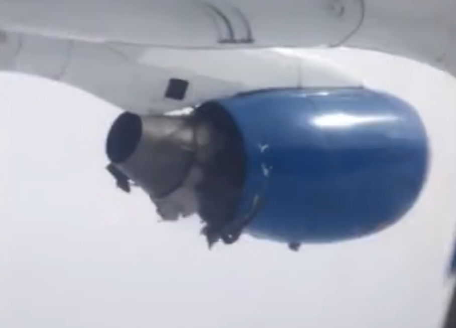 Video: Airplane Engine Comes Apart Midflight After Failure | One Mile ...