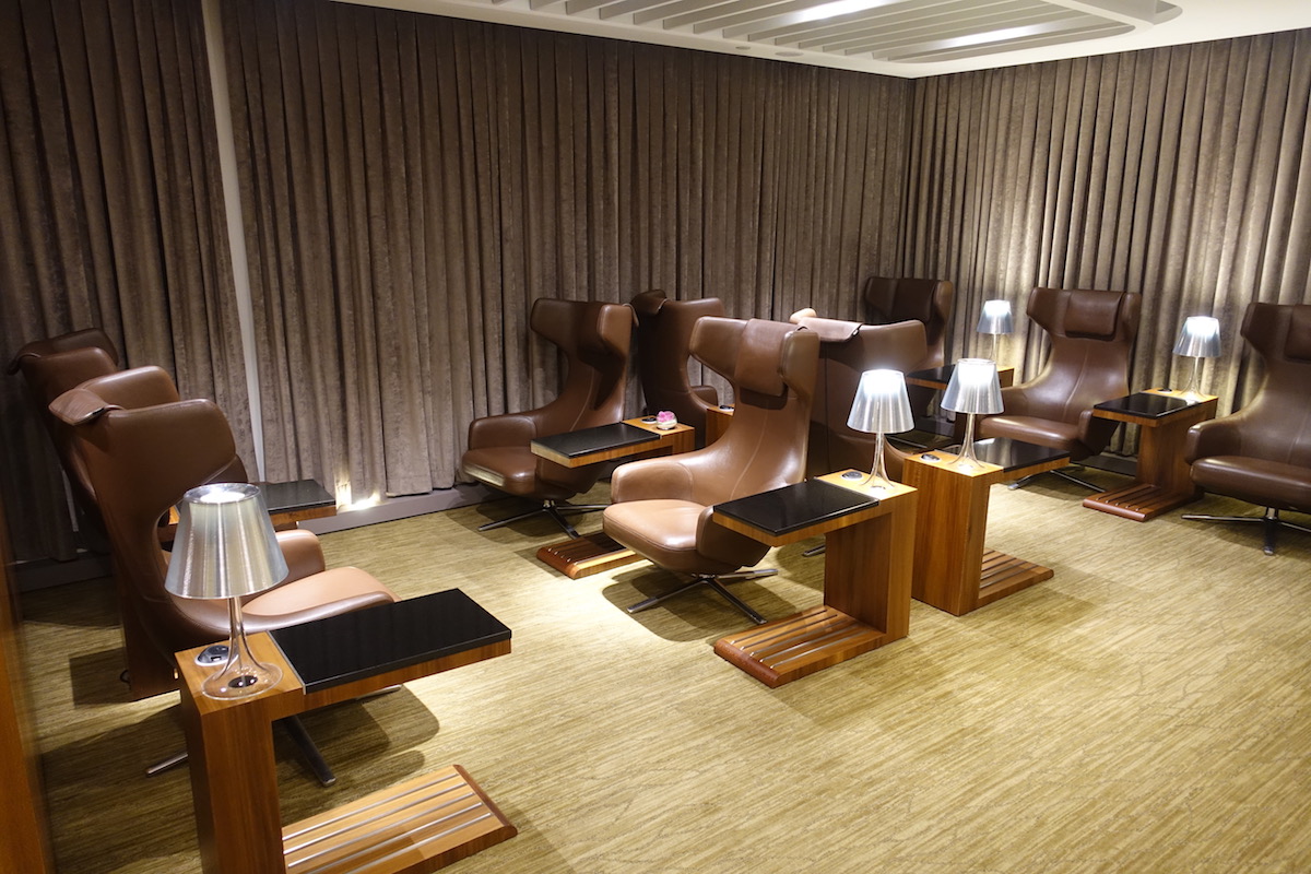 Singapore First Lounge MEL Review I One Mile At A Time