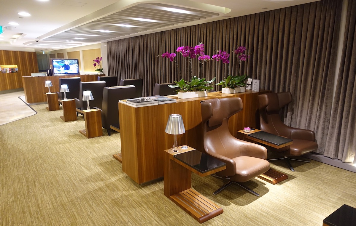 Singapore First Lounge MEL Review I One Mile At A Time