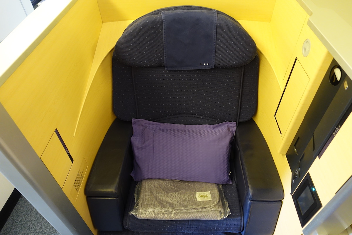 Review: ANA First Class 777-300ER | One Mile at a Time