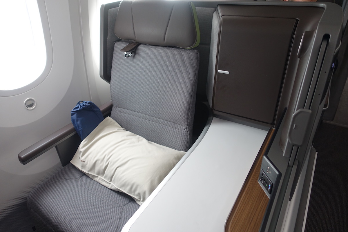 Review: EVA Air 787-9 Business Class | One Mile at a Time