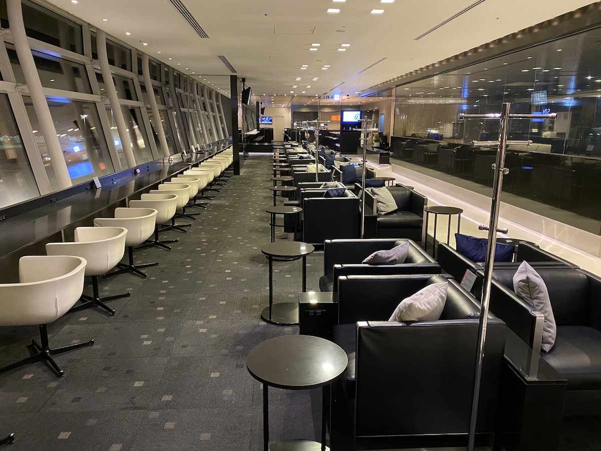 ANA Lounge Tokyo Haneda Review I One Mile At A Time