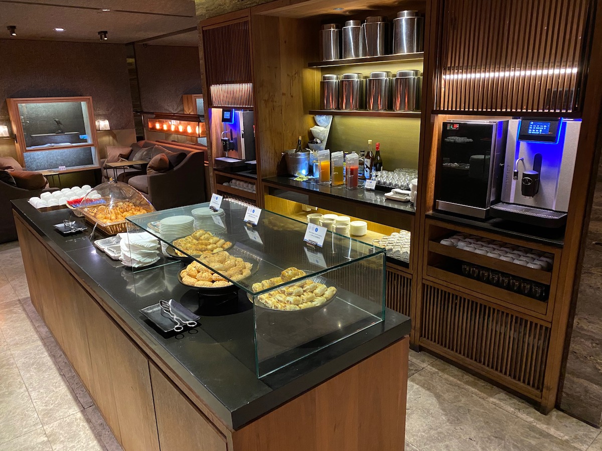 China Airlines Lounge Taipei Review I One Mile At A Time